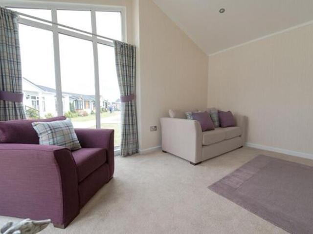 For Sale 2 Bedroom Shared Living/roommate Norfolk Norfolk DS101678533