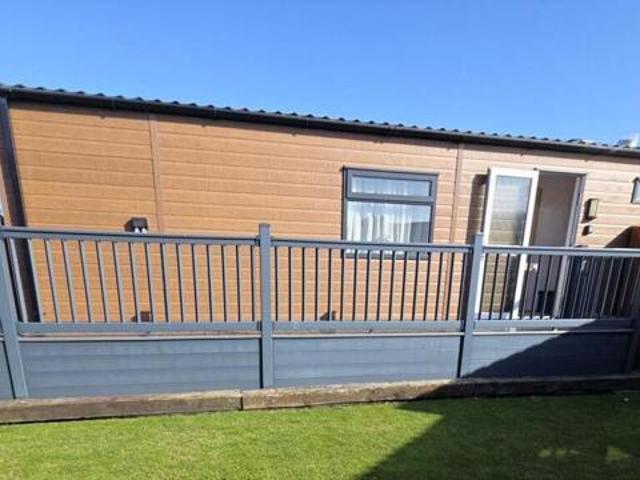 For Sale 2 Bedroom Shared Living/roommate North Yorkshire East Riding Of Yorkshire DS100854879