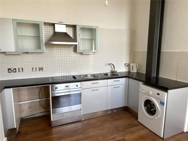 For Sale 2 Bedroom Shared Living/roommate North Yorkshire Kirklees DLS98834713