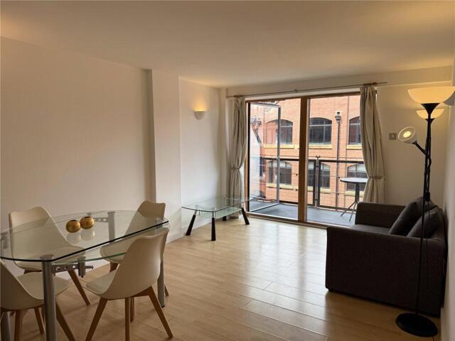 For Sale 2 Bedroom Shared Living/roommate North Yorkshire Leeds DLS101677975
