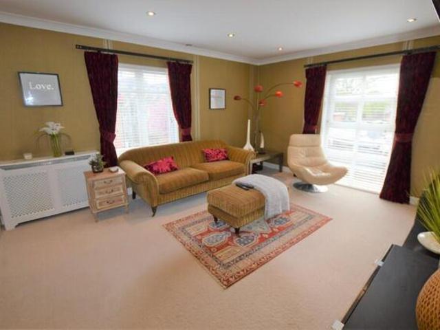 For Sale 2 Bedroom Shared Living/roommate North Yorkshire North Yorkshire DS99840394