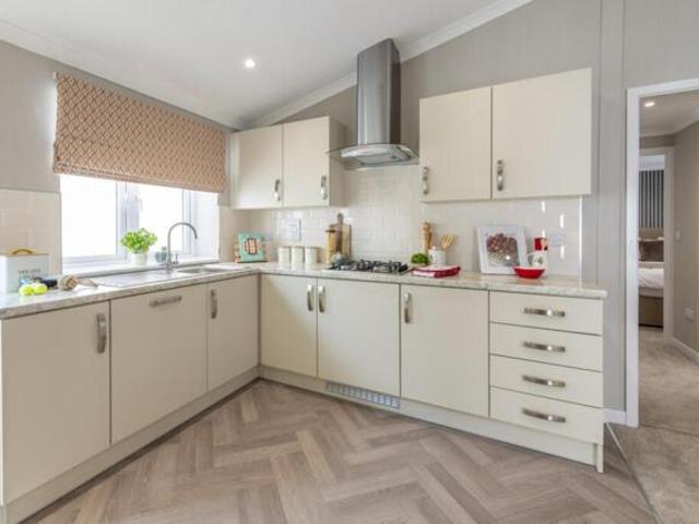 For Sale 2 Bedroom Shared Living/roommate North Yorkshire North Yorkshire DS99926340