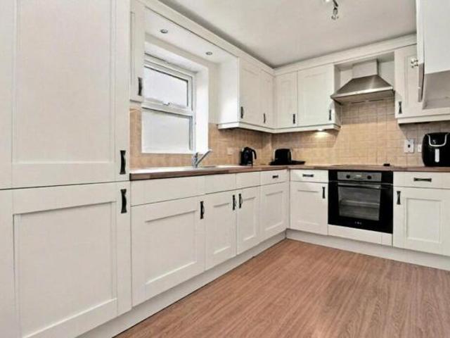 For Sale 2 Bedroom Shared Living/roommate North Yorkshire North Yorkshire DS101278125