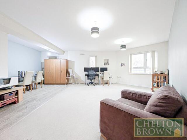For Sale 2 Bedroom Shared Living/roommate Northampton Northamptonshire DS99773688