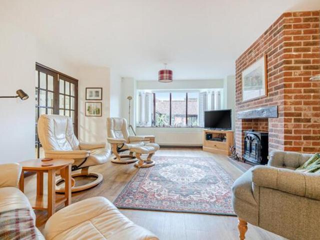 For Sale 2 Bedroom Shared Living/roommate Norwich Norfolk DS100503294