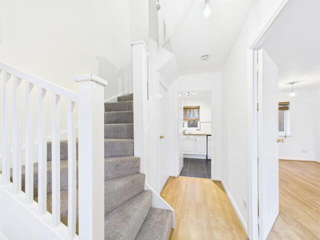 For Sale 2 Bedroom Shared Living/roommate Nottingham Nottingham DS98930115