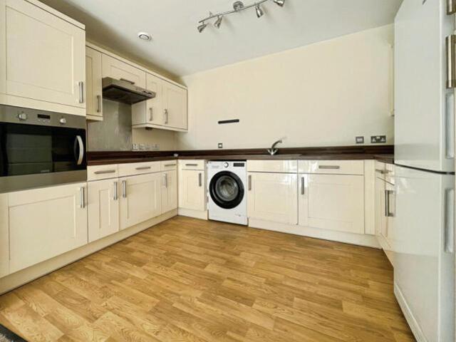 For Sale 2 Bedroom Shared Living/roommate Oxfordshire Oxfordshire DS99161993