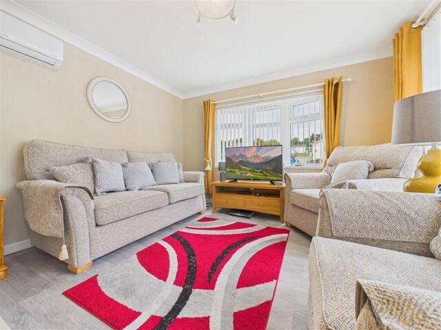 For Sale 2 Bedroom Shared Living/roommate Armitage Armitage DLS99840548