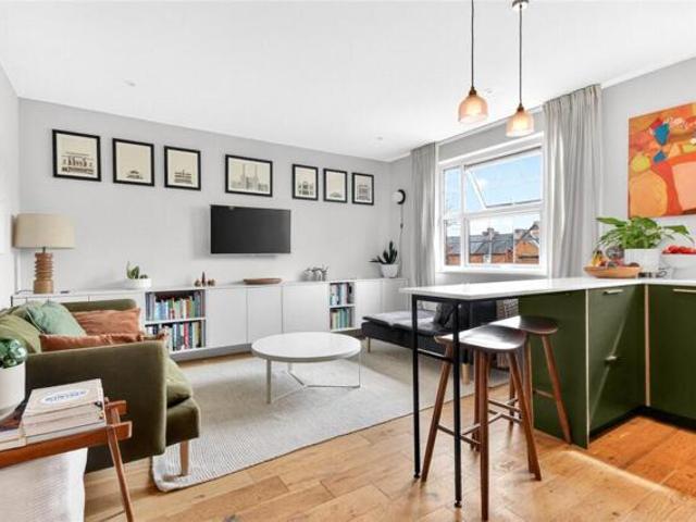 For Sale 2 Bedroom Shared Living/roommate Ascot Windsor And Maidenhead DS101677308