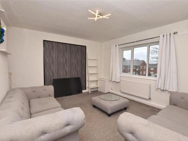For Sale 2 Bedroom Shared Living/roommate Bury Rochdale DLS100191721