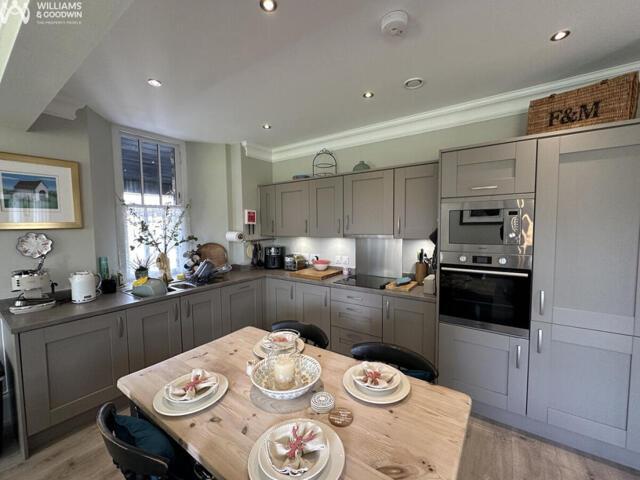 For Sale 2 Bedroom Shared Living/roommate Bangor Gwynedd DS100224213