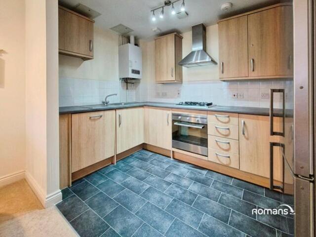 For Sale 2 Bedroom Shared Living/roommate Basingstoke Hampshire DS100541309