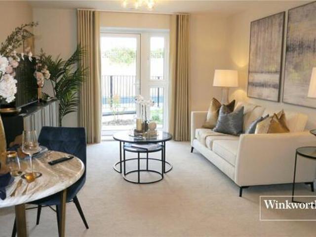 For Sale 2 Bedroom Shared Living/roommate Barnet Greater London DLS99773475