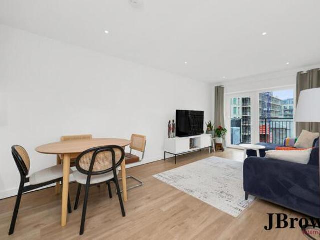 For Sale 2 Bedroom Shared Living/roommate Barnet Greater London DLS100096892