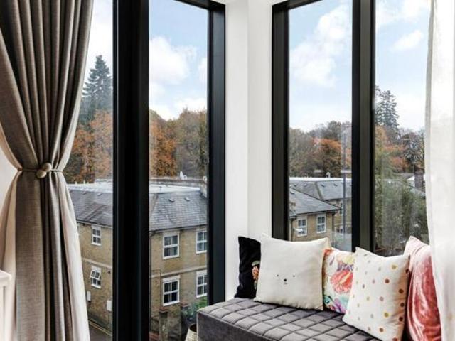For Sale 2 Bedroom Shared Living/roommate Barnet Greater London DS99608378