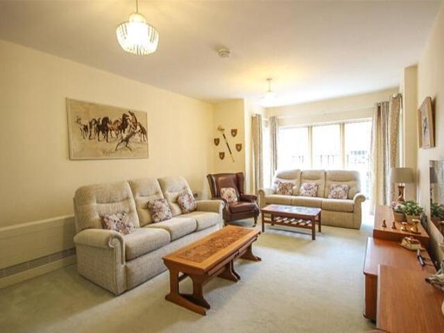 For Sale 2 Bedroom Shared Living/roommate Bedford Bedford Borough DS100398339