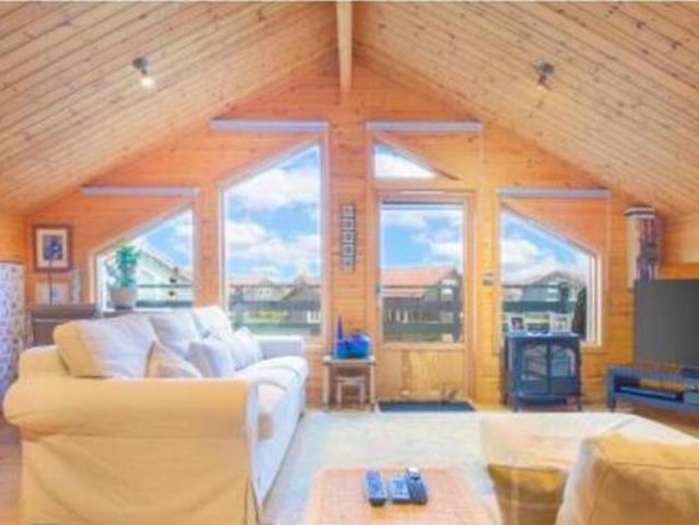 For Sale 2 Bedroom Shared Living/roommate Belton Lincolnshire DLS101675536