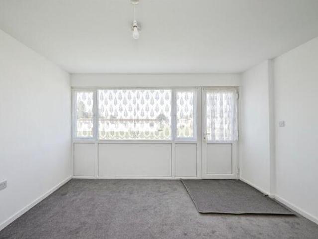 For Sale 2 Bedroom Shared Living/roommate Belton Lincolnshire DS99572131