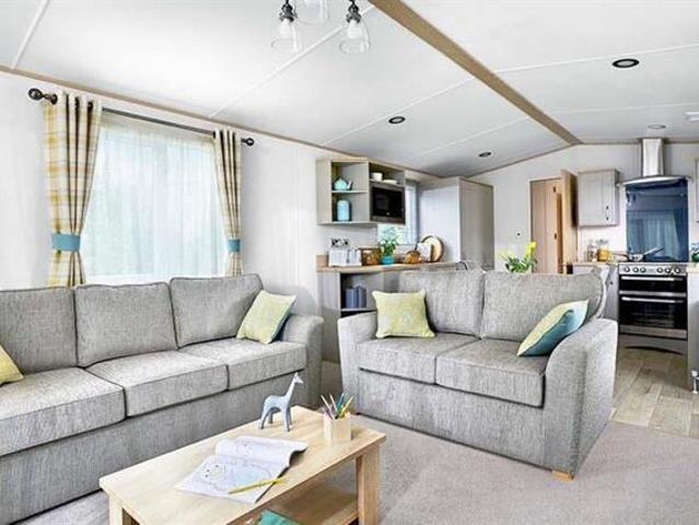 For Sale 2 Bedroom Shared Living/roommate Bembridge Bembridge DS88950395