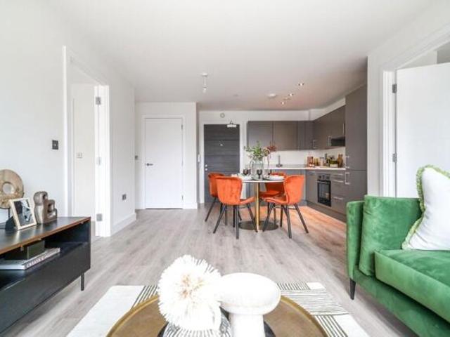 For Sale 2 Bedroom Shared Living/roommate Birmingham Birmingham DS99641958