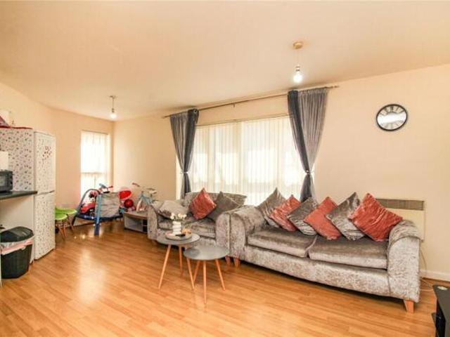 For Sale 2 Bedroom Shared Living/roommate Birkenhead Liverpool DLS100854825