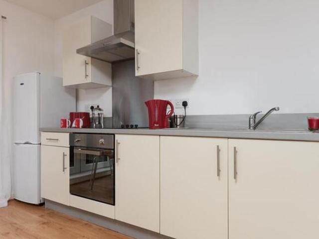 For Sale 2 Bedroom Shared Living/roommate Blackfriars Road Blackfriars Road DLS100456302