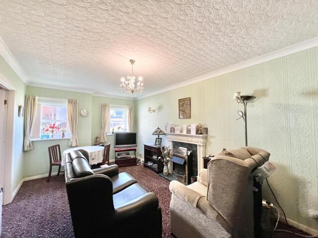 For Sale 2 Bedroom Shared Living/roommate Blackpool Lancashire DLS99436994