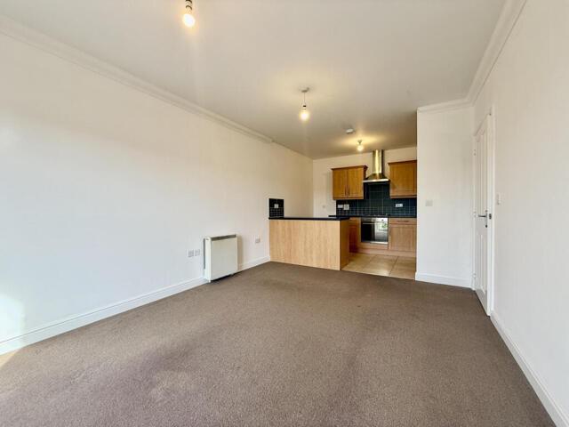 For Sale 2 Bedroom Shared Living/roommate Blackwood Caerphilly DS100502930