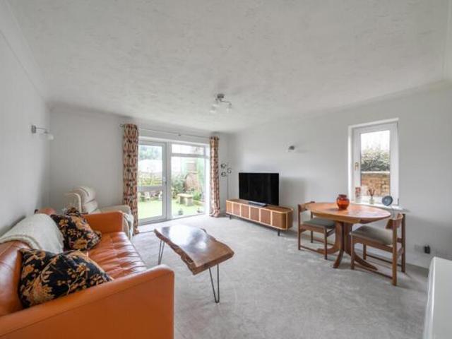 For Sale 2 Bedroom Shared Living/roommate Bognor Regis West Sussex DLS100456455