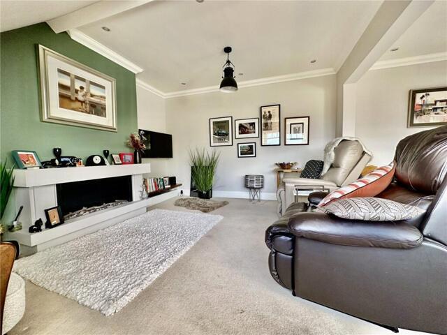 For Sale 2 Bedroom Shared Living/roommate Bournemouth Bournemouth DS101231947