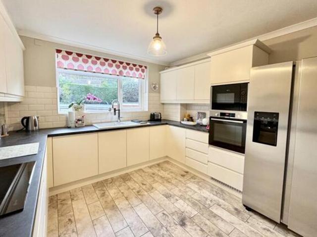 For Sale 2 Bedroom Shared Living/roommate Bournemouth Bournemouth DS98864321