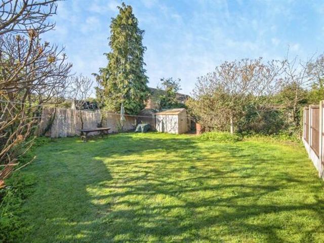 For Sale 2 Bedroom Shared Living/roommate Boxted Boxted DS101796798