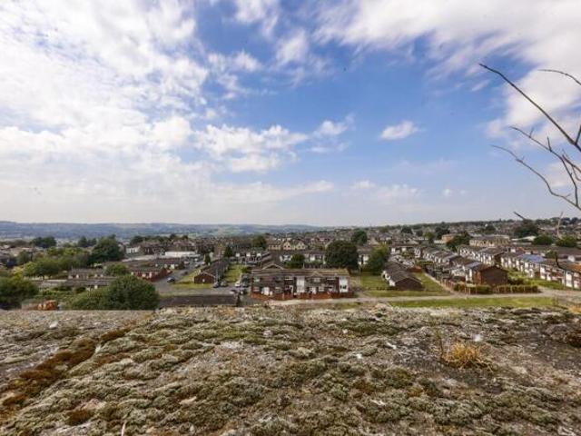 For Sale 2 Bedroom Shared Living/roommate Bradford Bradford DS100426600