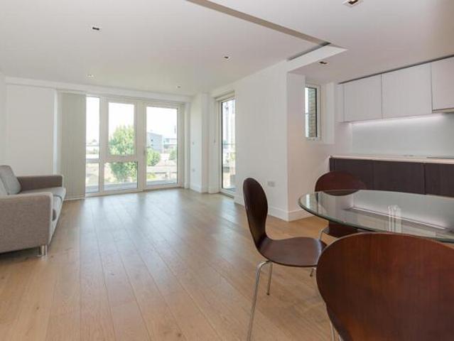 For Sale 2 Bedroom Shared Living/roommate Brentford Greater London DLS99840450