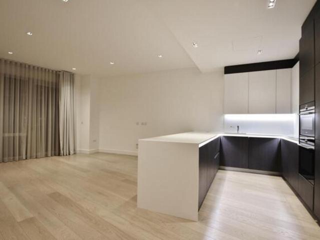 For Sale 2 Bedroom Shared Living/roommate Brentford Greater London DS101797141