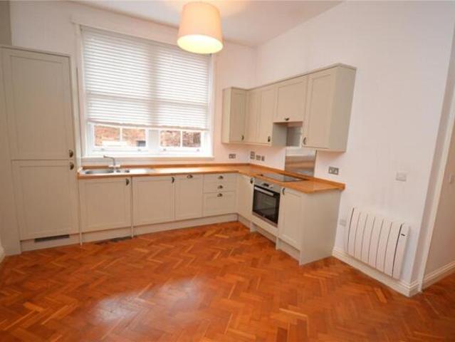 For Sale 2 Bedroom Shared Living/roommate Bridgwater Somerset DLS101316144