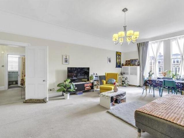 For Sale 2 Bedroom Shared Living/roommate Bristol City Of Bristol DS100317053