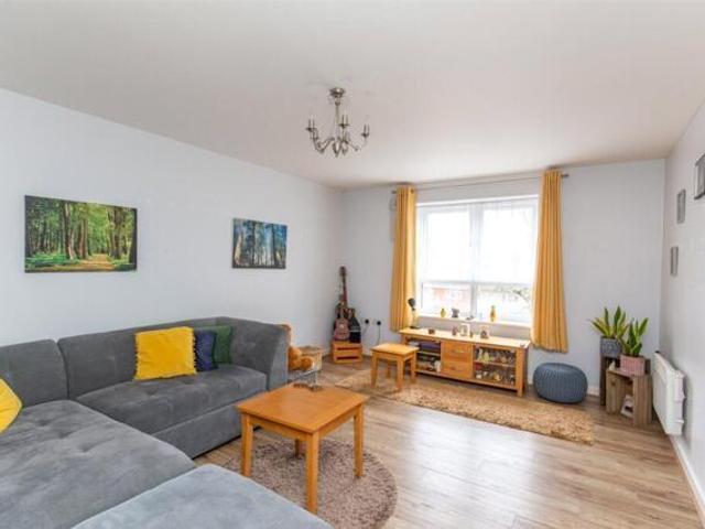 For Sale 2 Bedroom Shared Living/roommate Bristol City Of Bristol DS100366534