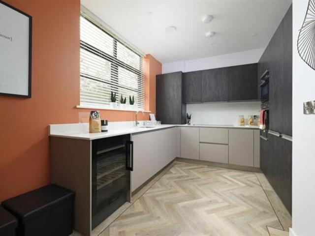 For Sale 2 Bedroom Shared Living/roommate Broadstairs Kent DS100881759