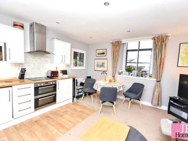For Sale 2 Bedroom Shared Living/roommate Cumbria Cumbria DLS100132389