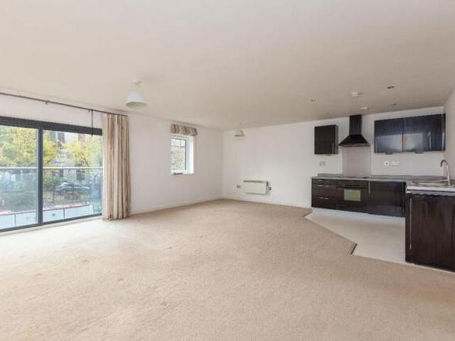 For Sale 2 Bedroom Shared Living/roommate Cumbria Cumbria DLS101199746