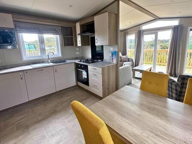 For Sale 2 Bedroom Shared Living/roommate Cumbria Cumbria DS99840033