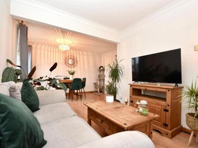For Sale 2 Bedroom Shared Living/roommate Cambridgeshire Cambridgeshire DLS98930090