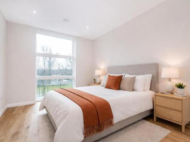 For Sale 2 Bedroom Shared Living/roommate Camden Greater London DLS101200140
