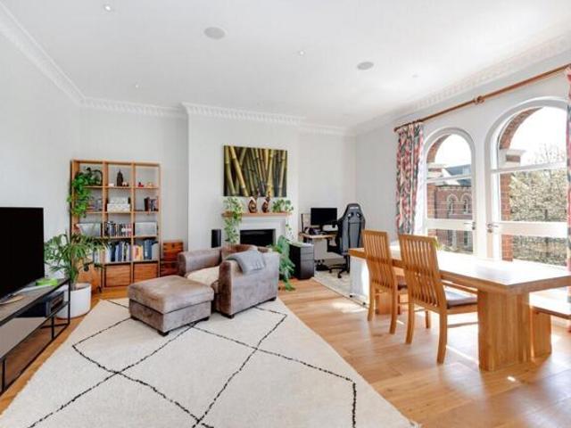 For Sale 2 Bedroom Shared Living/roommate Camden Greater London DLS101316371