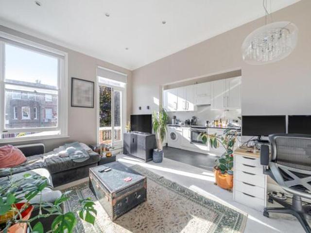 For Sale 2 Bedroom Shared Living/roommate Camden Greater London DS98969065