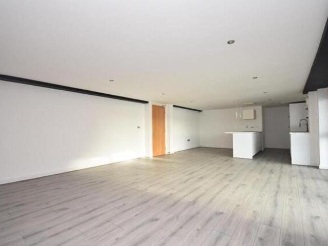 For Sale 2 Bedroom Shared Living/roommate Cardiff Cardiff DS99237317