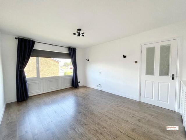 For Sale 2 Bedroom Shared Living/roommate Chester Le Street County Durham DLS100456627