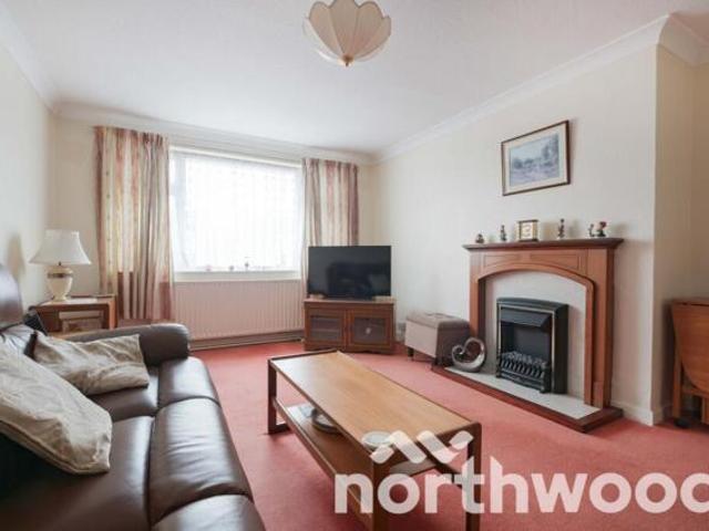 For Sale 2 Bedroom Shared Living/roommate Chessington Surrey DS100224253