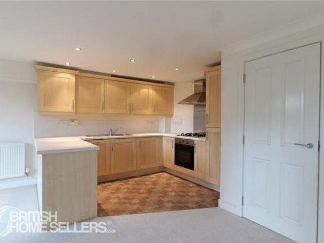 For Sale 2 Bedroom Shared Living/roommate Cirencester Gloucestershire DLS98801052